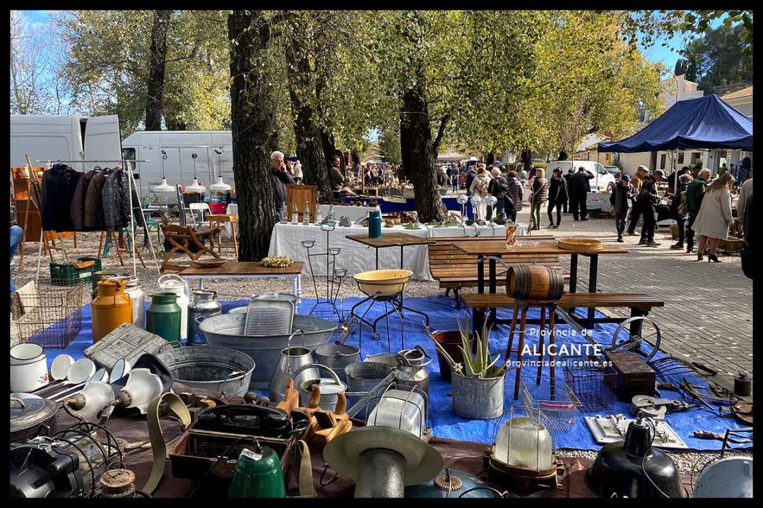 El mercadillo o rastro de Jalón/Xaló, visita muy recomendable